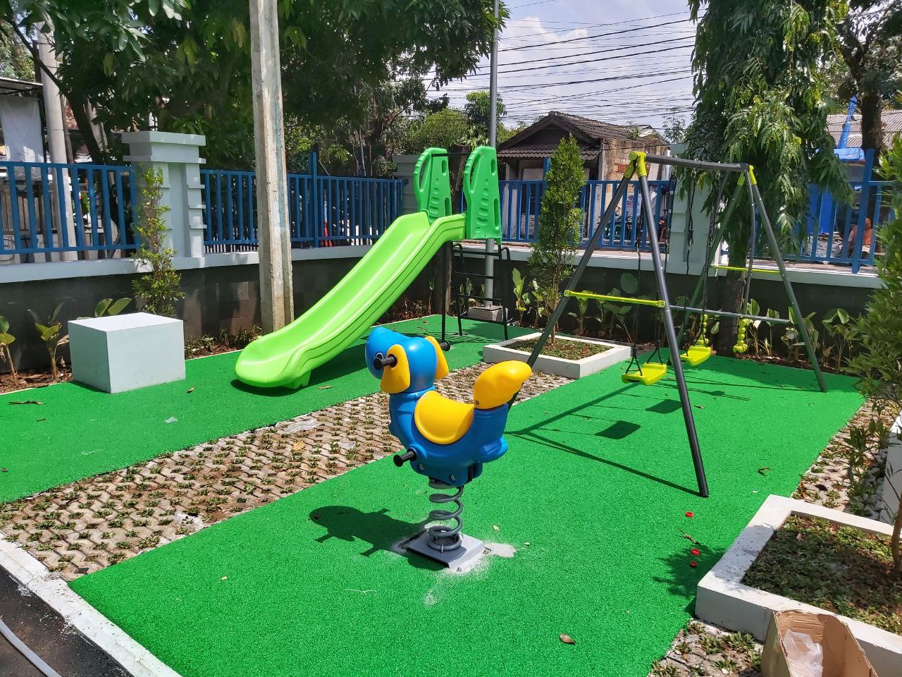 Project Outdoor Playground - CV Karya Putra Depok